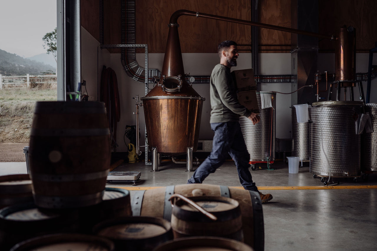 Derwent Distillery Tasmania | Whisky & Gin Tastings at Cellar Door ...